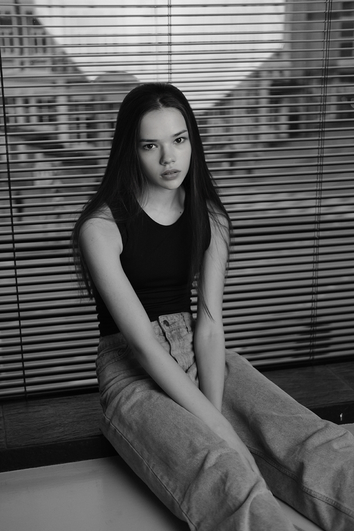 Lea – JUL'S Model Management